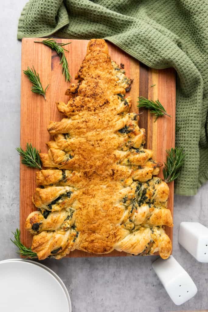 Puff Pastry Christmas Tree with Spinach - Seasonal Cravings